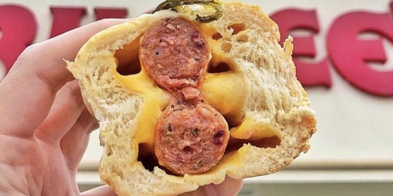 Buc-ee's Lunch Menu with Prices [Must-Try’s Items]